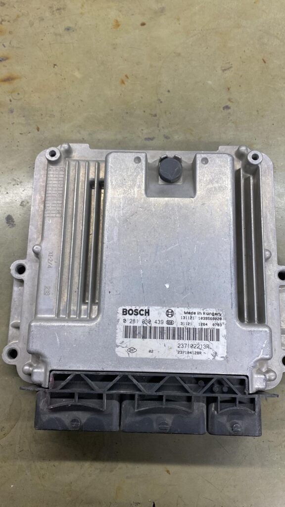 0281 030 439 (2) - Detay Oto Elektronik